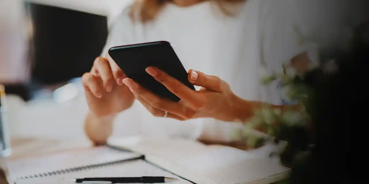 Contact - Elev8 New Media